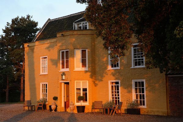 The Fritton Arms | Restaurant | Discover Norfolk