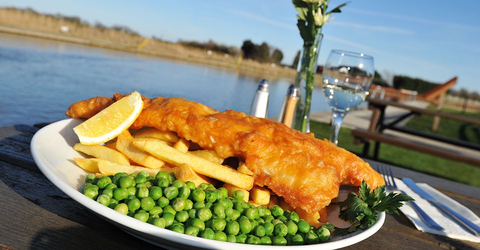 Acle Bridge Inn | Pub | Discover Norfolk