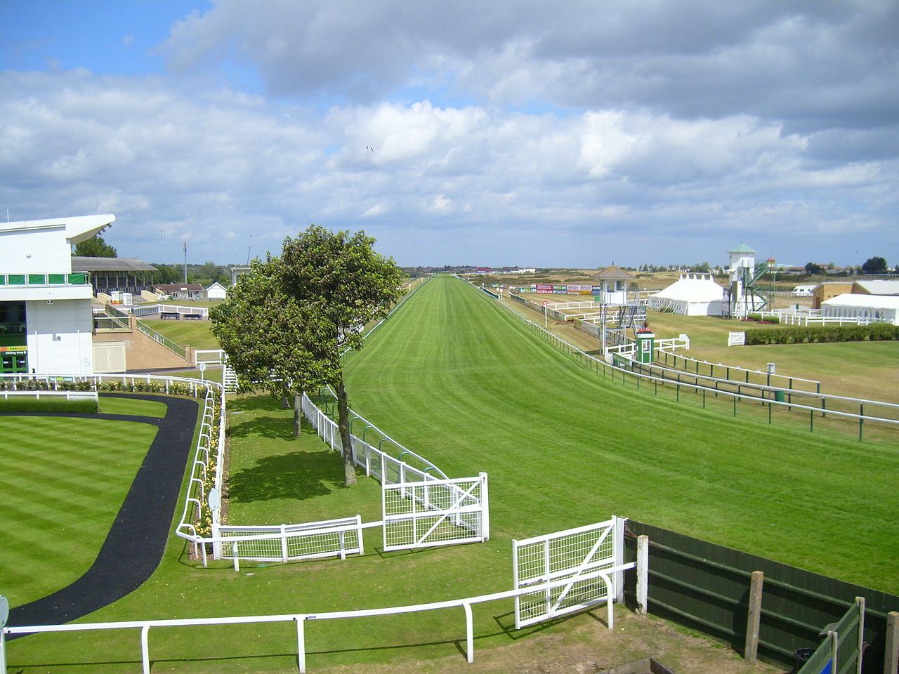 Great Yarmouth Racecourse | Family | Discover Norfolk