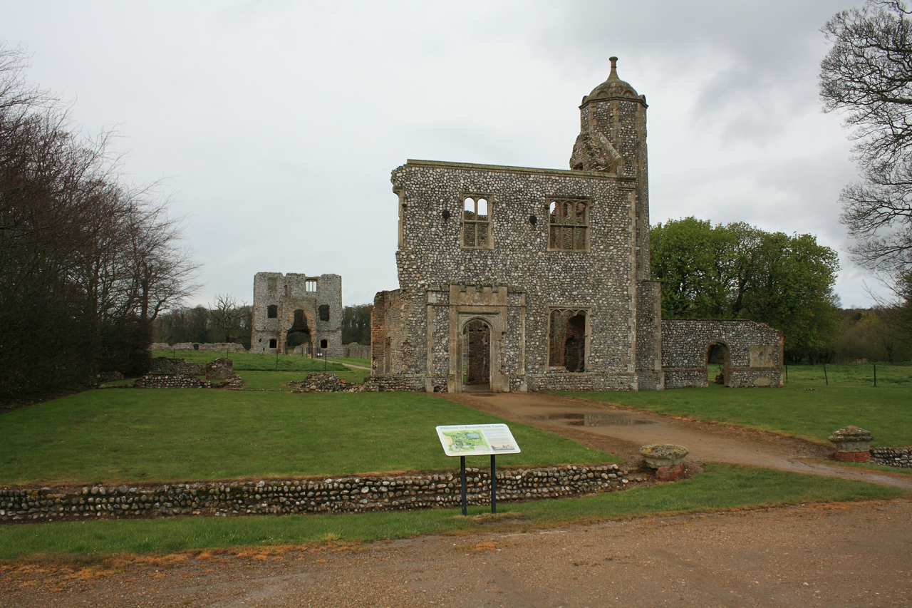 Grand Estates in Norfolk | History & Culture | Discover Norfolk