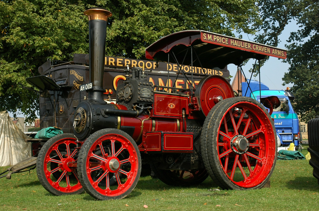 Famous Faces | Story | Discover Norfolk